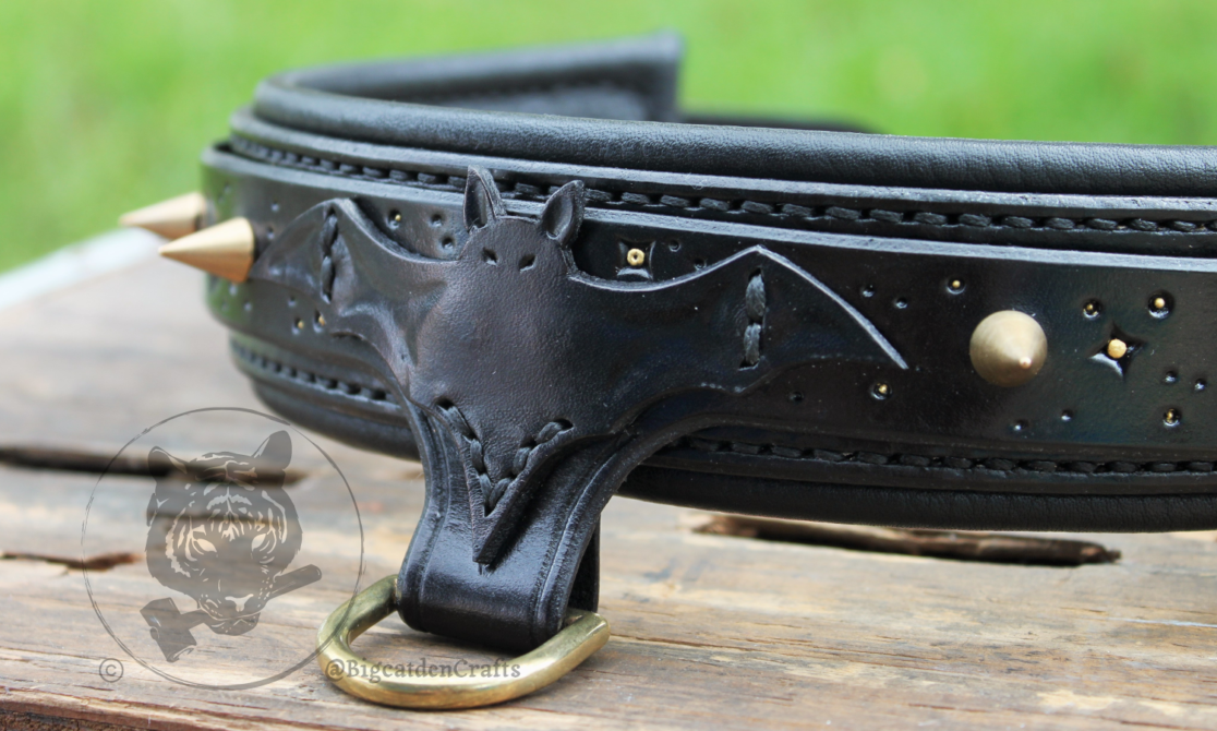 Spiked Bats Collar – BigCatDen Crafts
